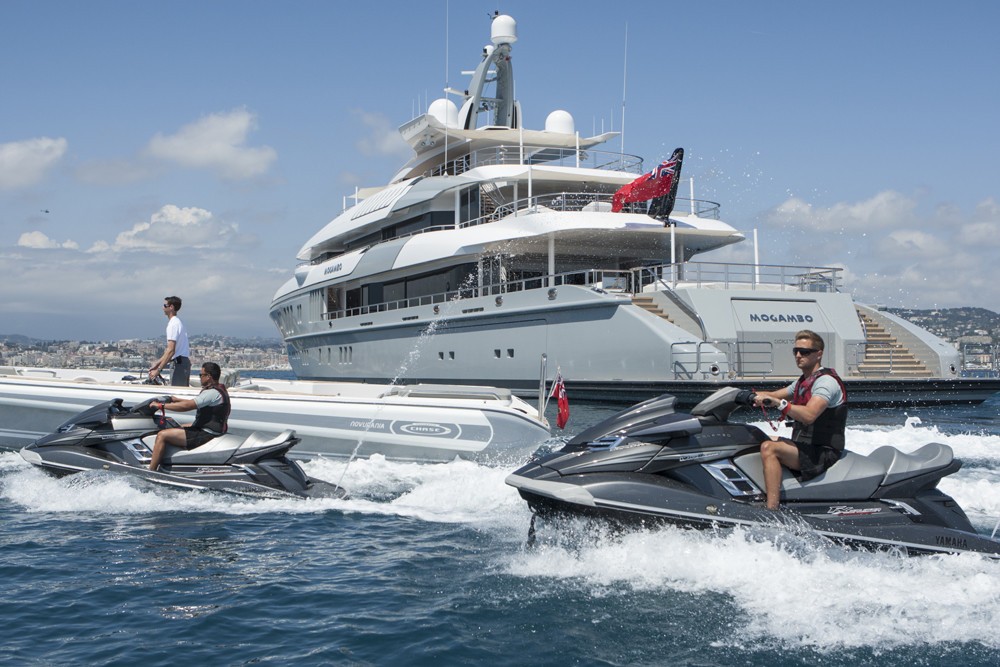 Yacht MOGAMBO, Nobiskrug | CHARTERWORLD Luxury Superyacht Charters